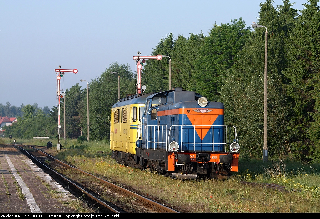 SM42-2495+060DA-1020